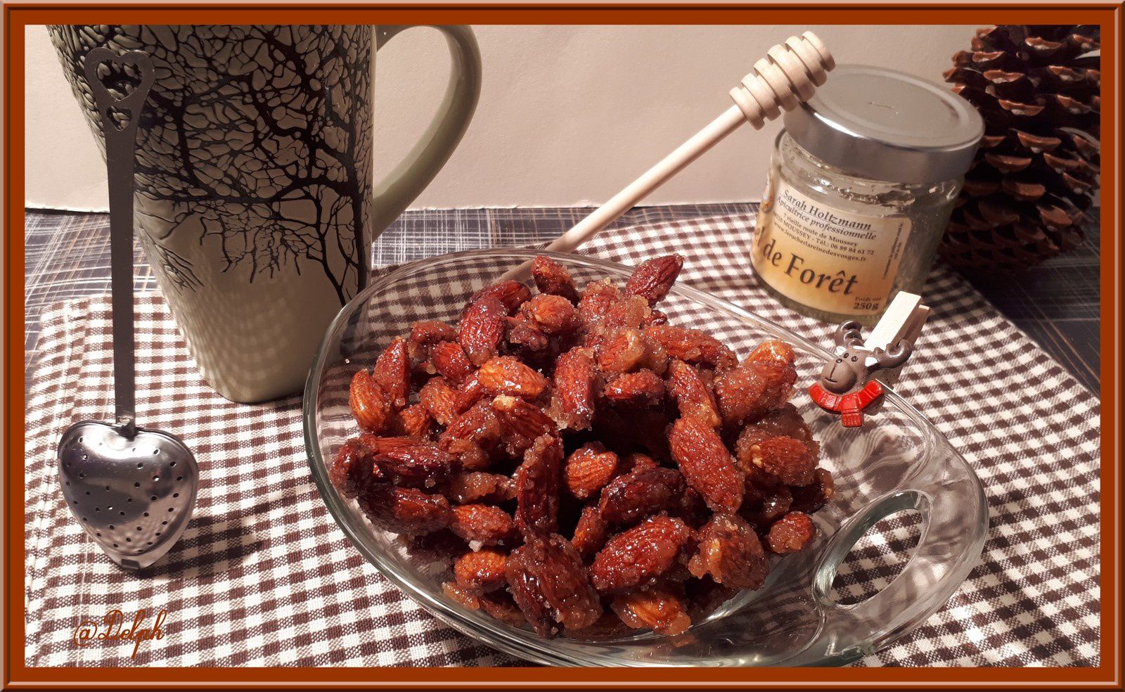 Amandes grillées au miel et épices – Oh, la gourmande